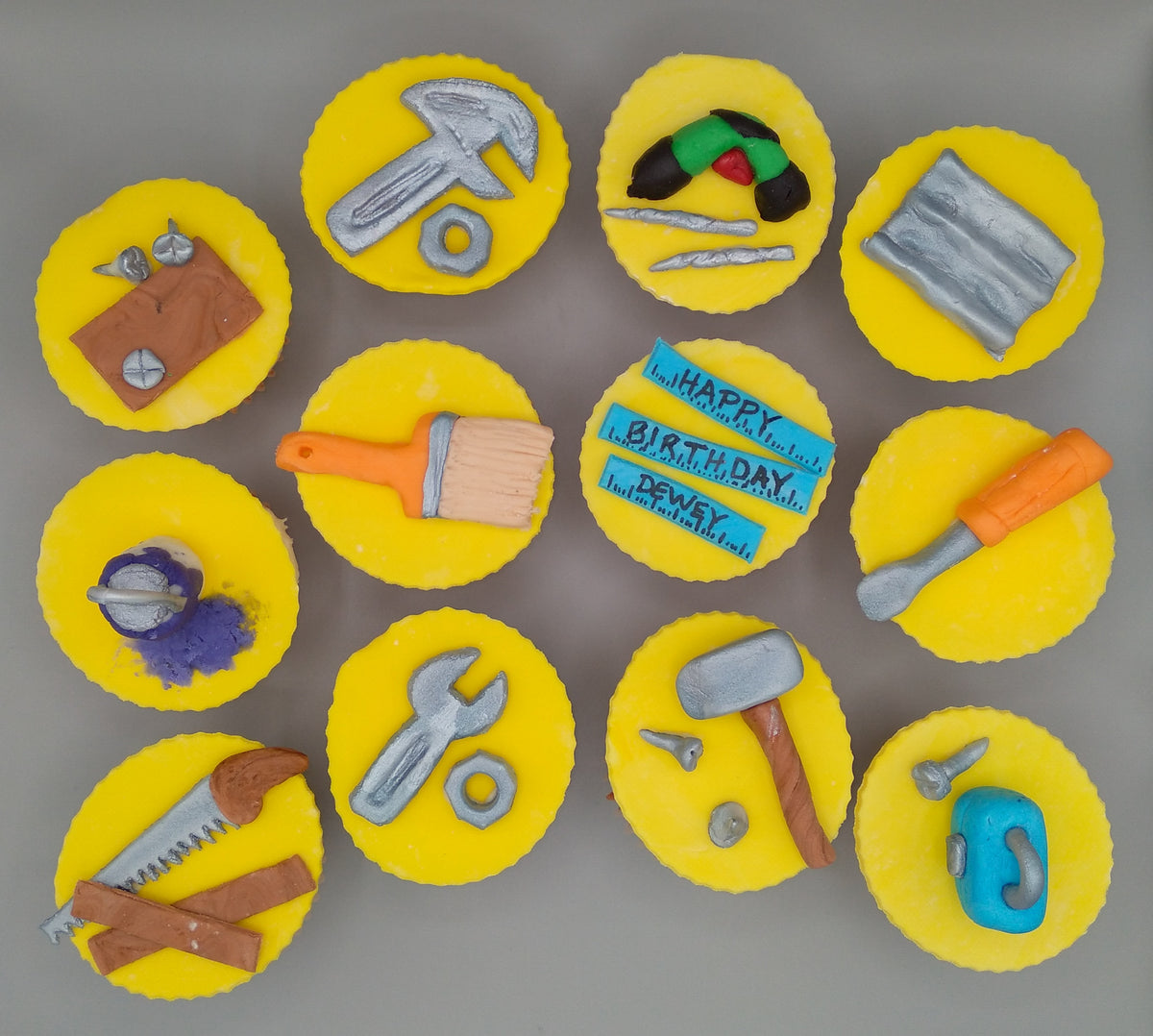 Tool Cupcakes - 1 dozen – 2 Sisters Celebrations & Bakery